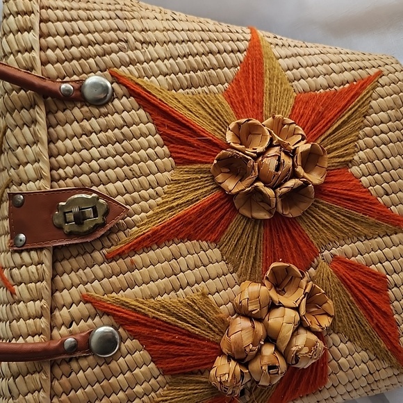 Hand Crafted | Bags | Handcrafted Vintage Rattan Straw Beach Bag 35 ...